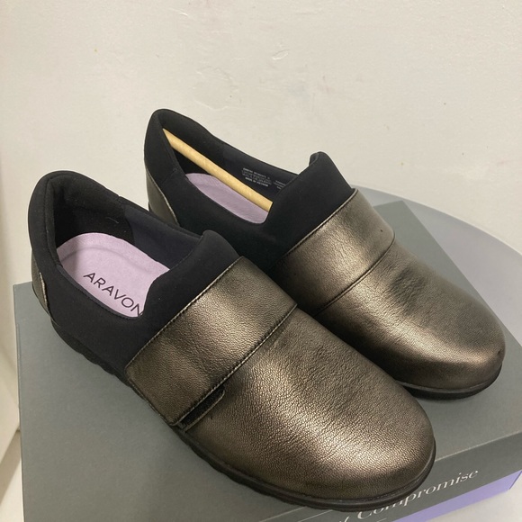 Aravon | Shoes | Aravon Womens Josie Instep Strap Platform New | Poshmark